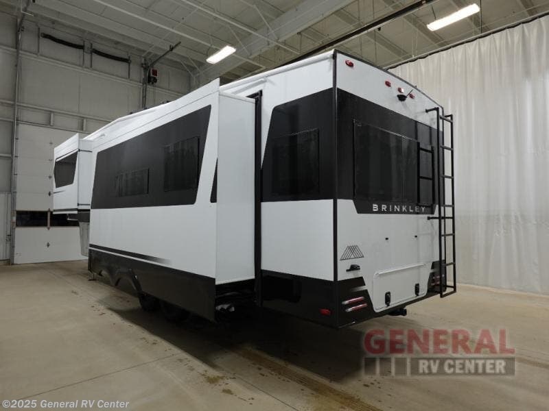 2025 Brinkley RV Model Z 2900 RV for Sale in North Canton, OH 44720 | 306749 | RVUSA.com Classifieds