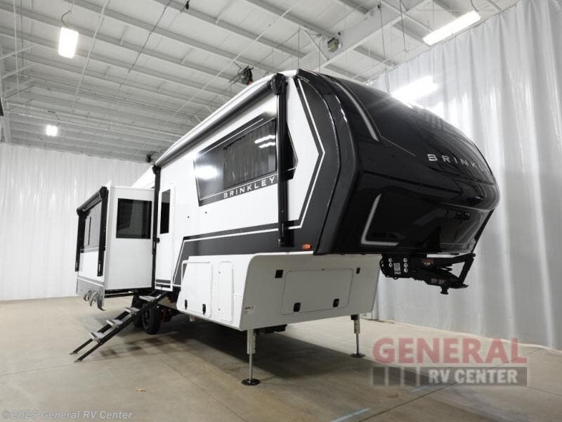 2025 Brinkley RV Model Z 2900 RV for Sale in North Canton, OH 44720 | 319617 | RVUSA.com Classifieds
