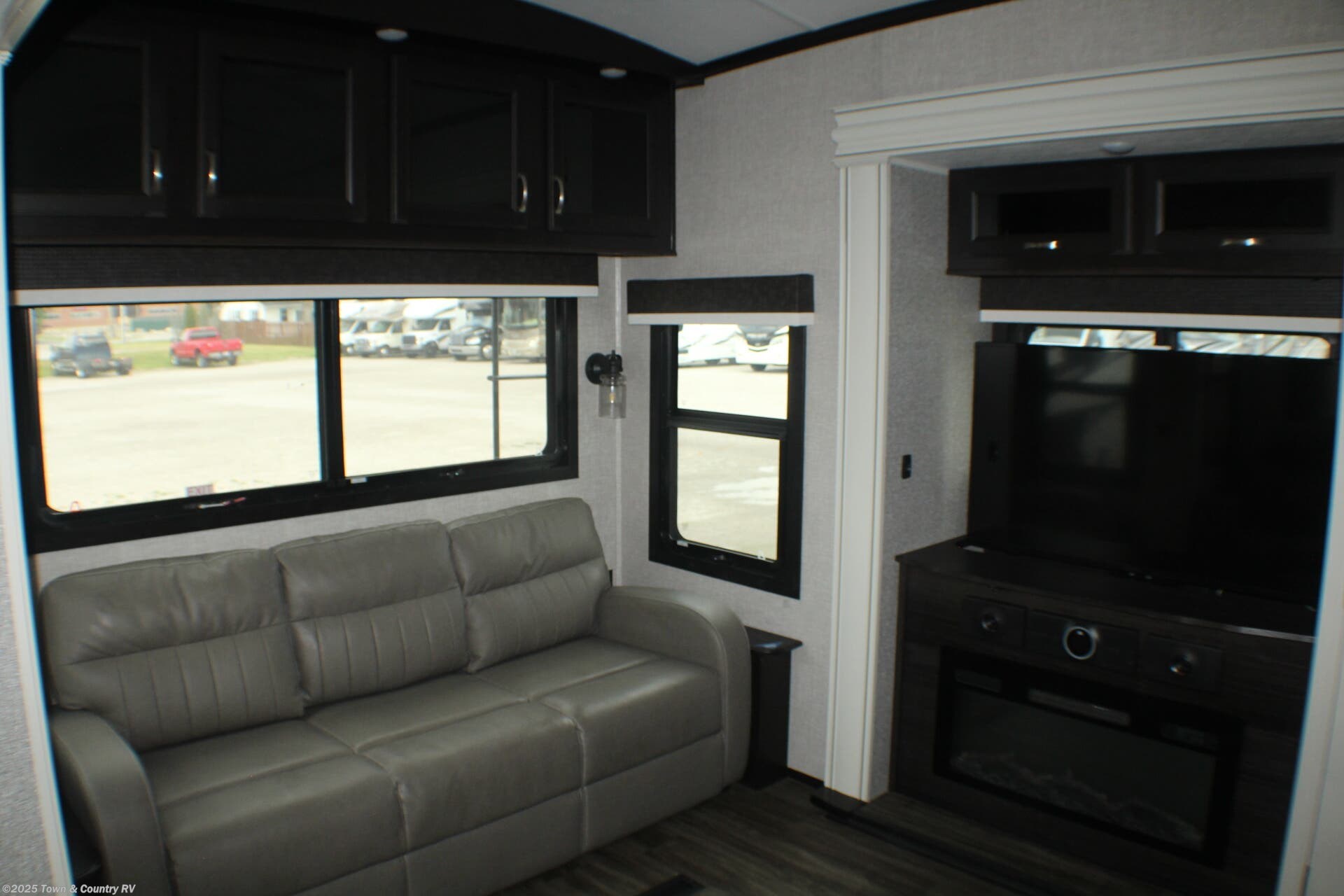 2022 Jayco North Point 377RLBH RV for Sale in Clyde, OH 43410 | 6033 ...