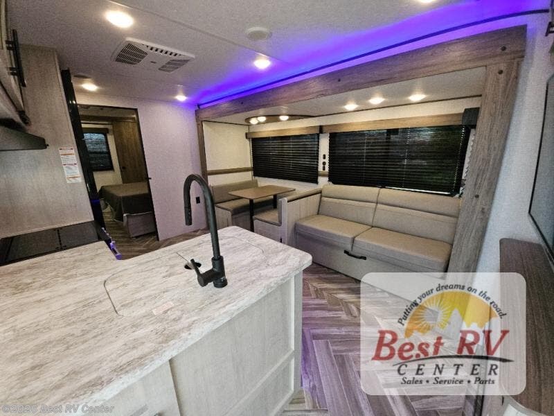 2025 CrossRoads Zinger ZR390DB RV for Sale in Turlock, CA 95382 | 36247 ...