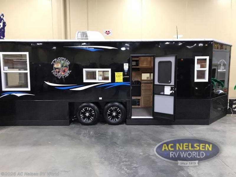 2020 Ice Castle Trophy Hunter Ice Castle Fish Houses 21 ft. RV for Sale ...