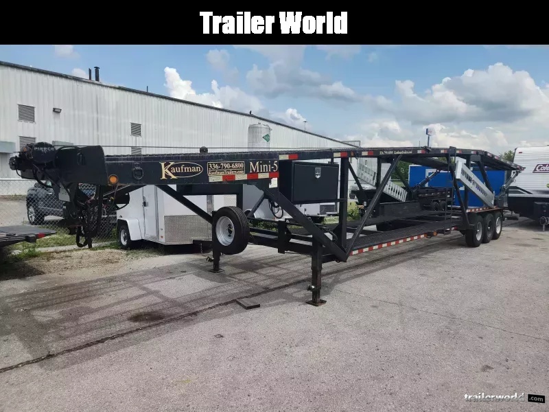 2018 Kaufman Trailers Double Deck 44' Mini 5 Car Hauler