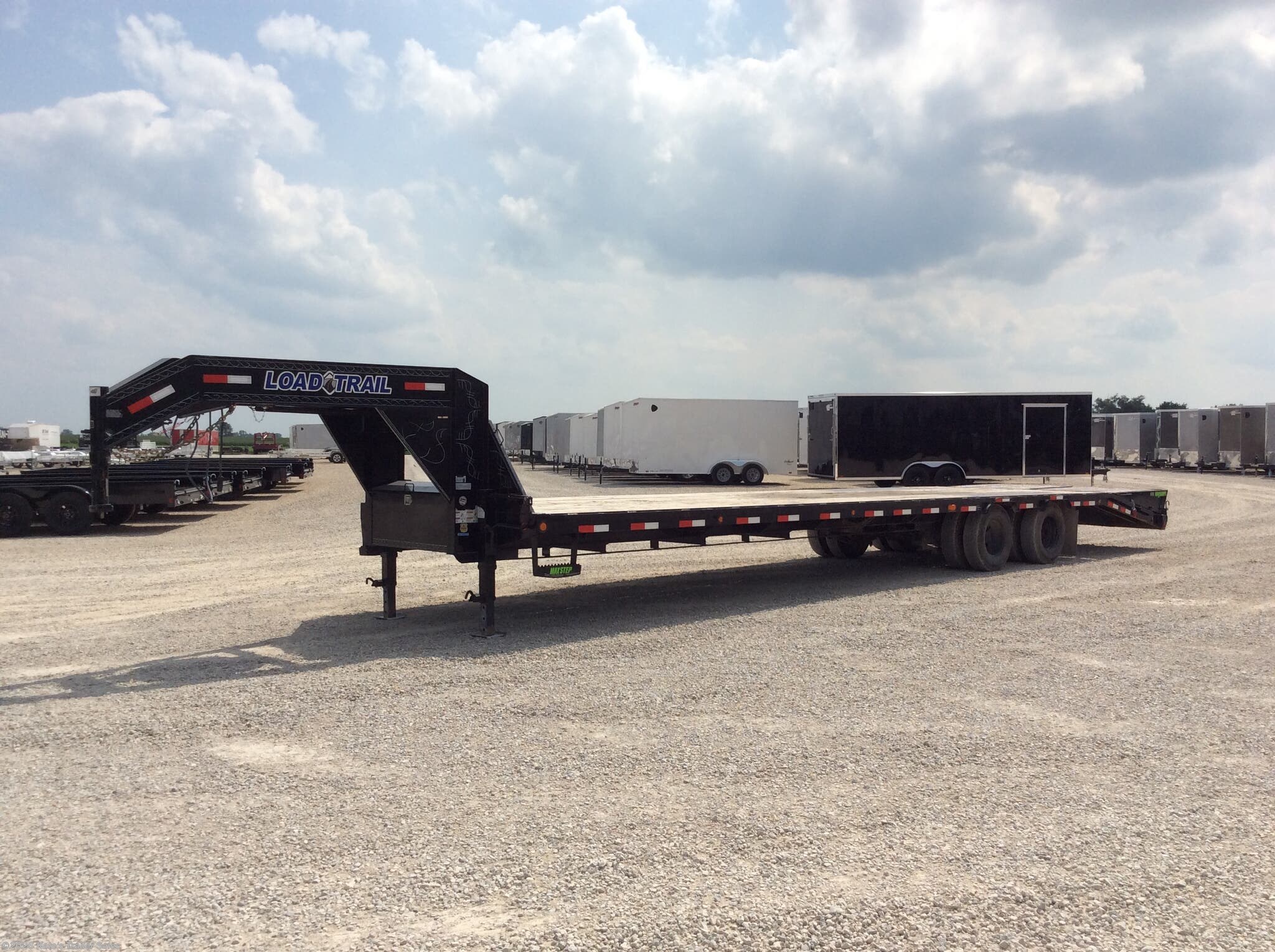 2020 Load Trail 102X36' Gooseneck Trailer 22K Max Ramps