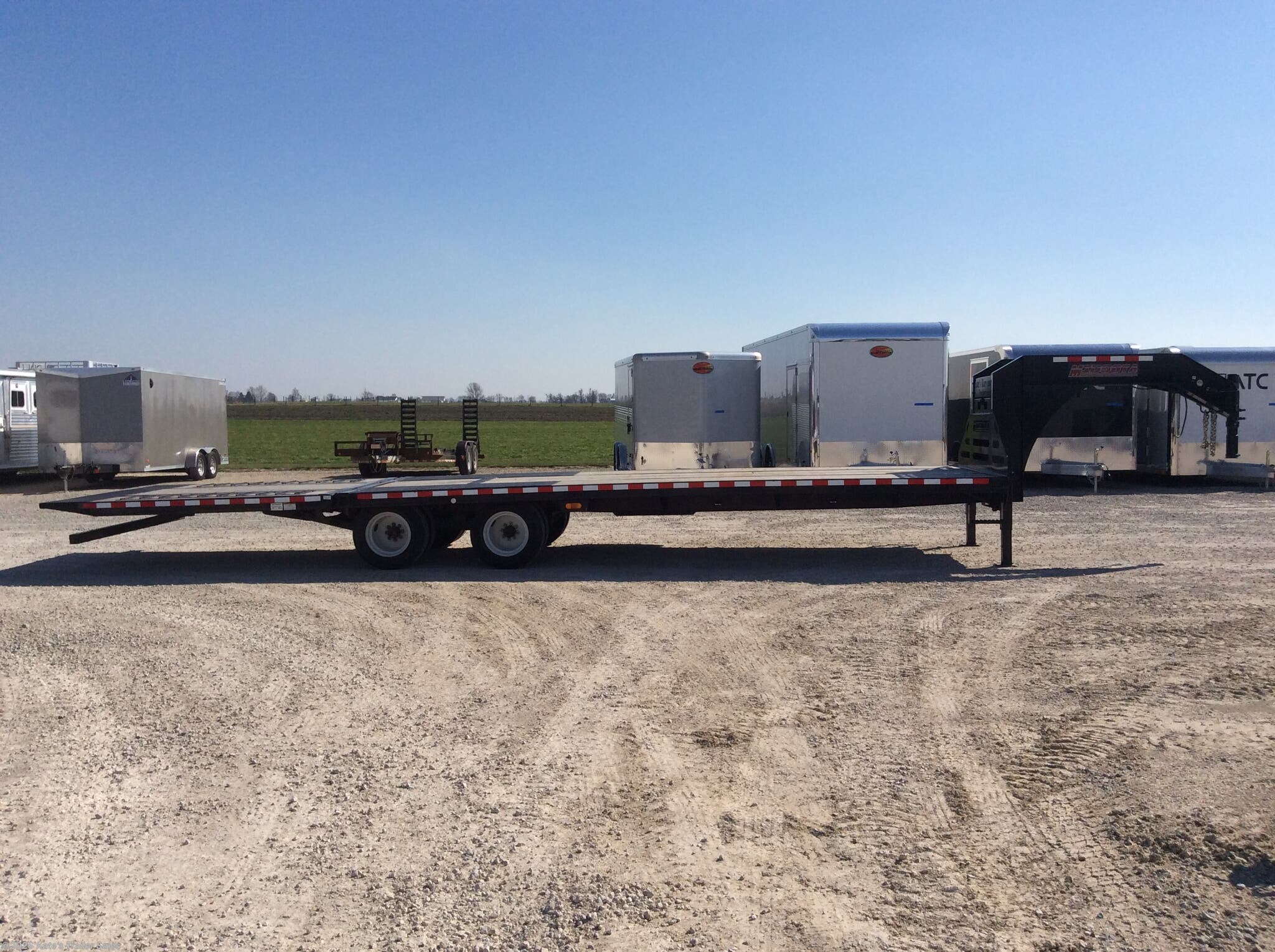 2020 Midsota FB 102X32' Gooseneck Trailer Hydro Dove+Jacks