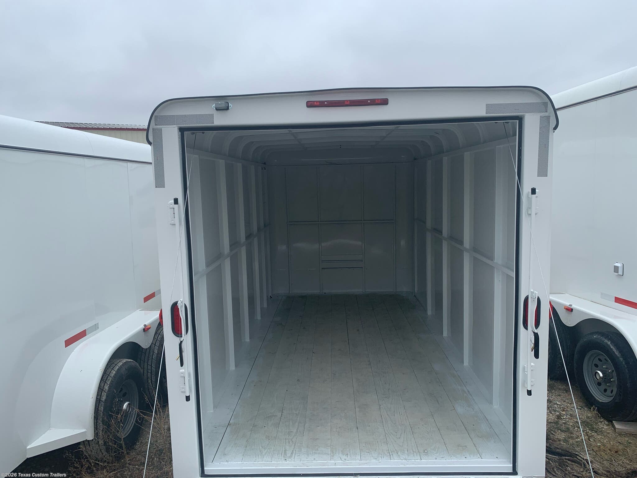 2026 W-W Trailer 20X8 10K Ramp Door