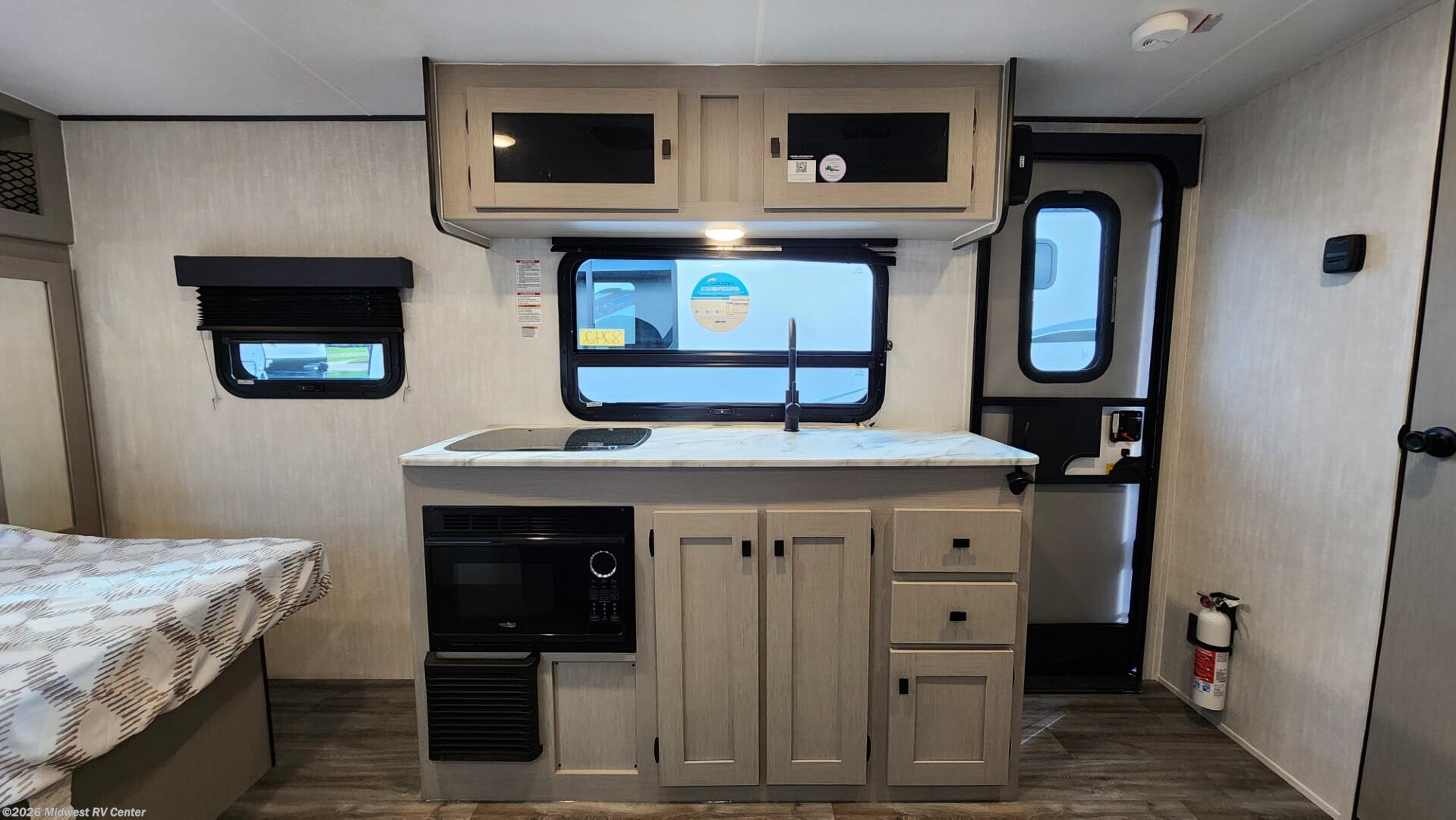 2024 Coachmen Apex Remote 19R #8242 - For Sale in St Louis, MO