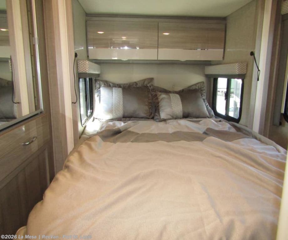 2021 Thor Motor Coach Tiburon 24RW RV for Sale in Port St. Lucie, FL ...
