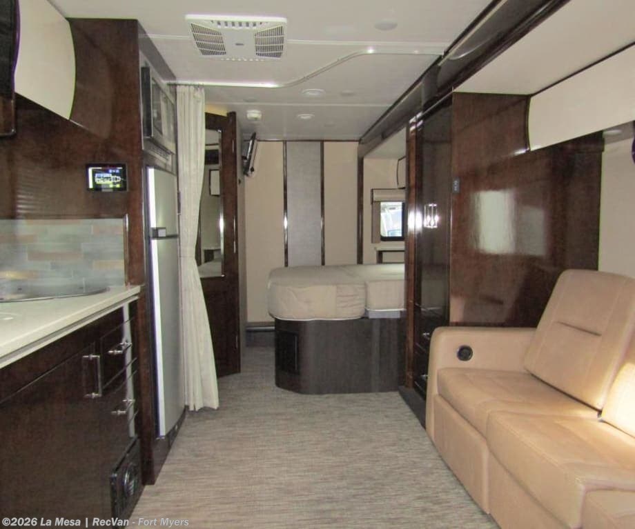 2020 Renegade RV Vienna 25FWS RV for Sale in Fort Myers, FL 33905 ...