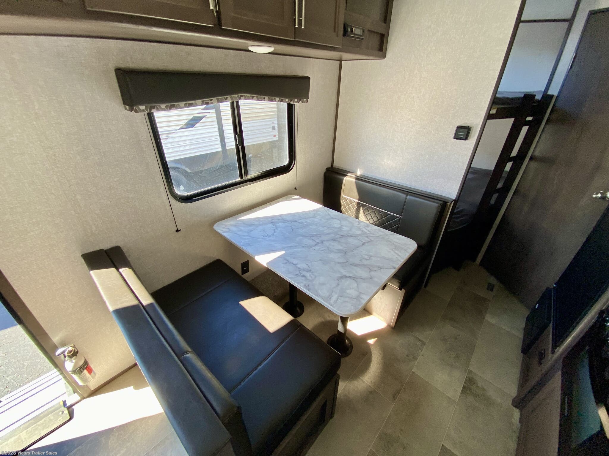 2021 Coleman Expedition LT 274BH