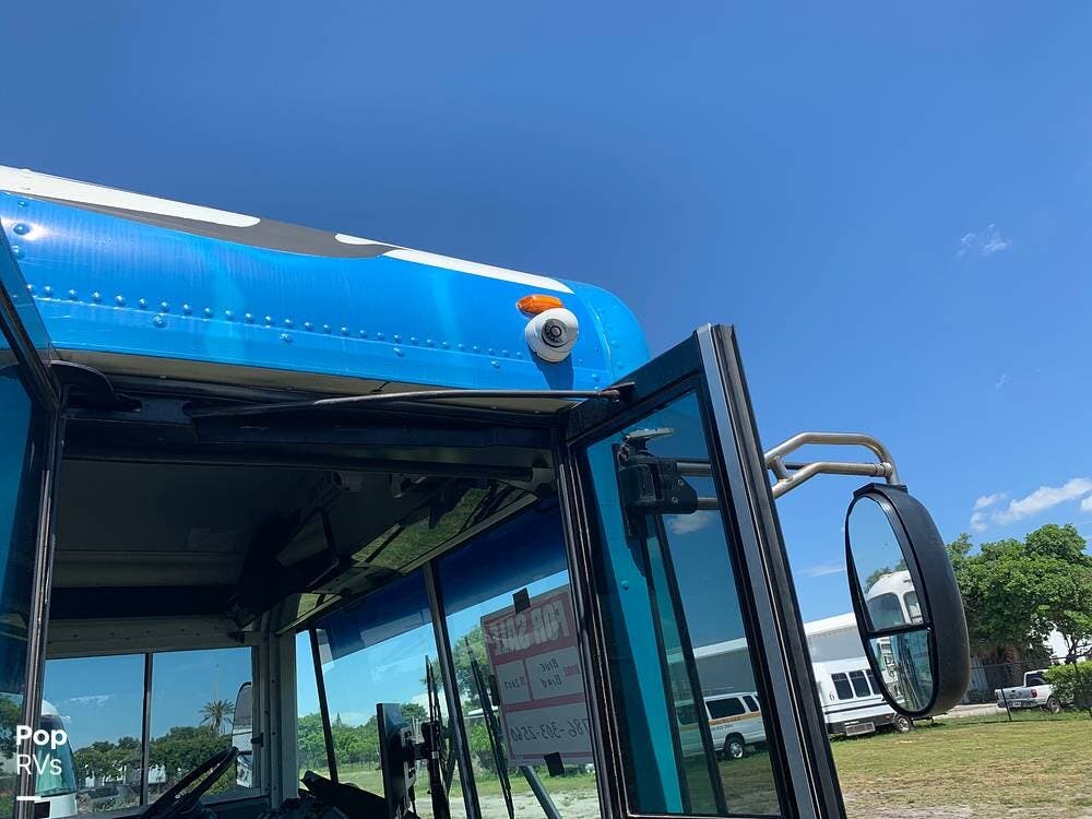 2007 Blue Bird Bluebird 30 tour bus RV for Sale in Miami, FL 33166 ...