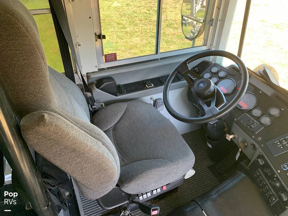 2007 Blue Bird Bluebird 30 tour bus RV for Sale in Miami, FL 33166 ...