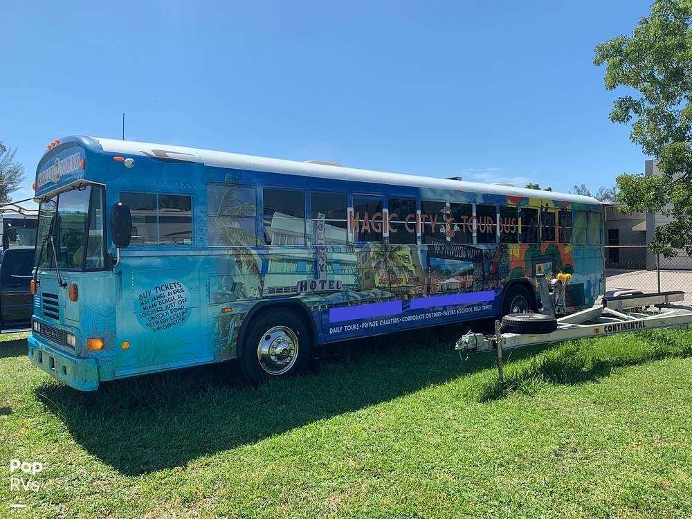 2007 Blue Bird Bluebird 30 tour bus RV for Sale in Miami, FL 33166 ...