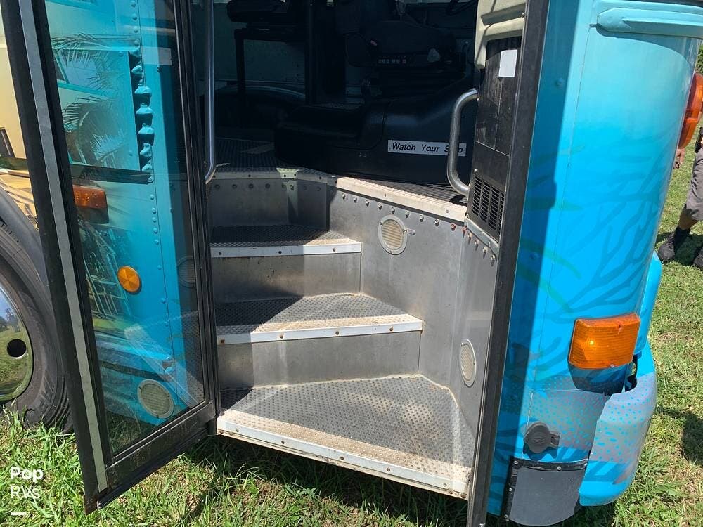 2007 Blue Bird Bluebird 30 tour bus RV for Sale in Miami, FL 33166 ...