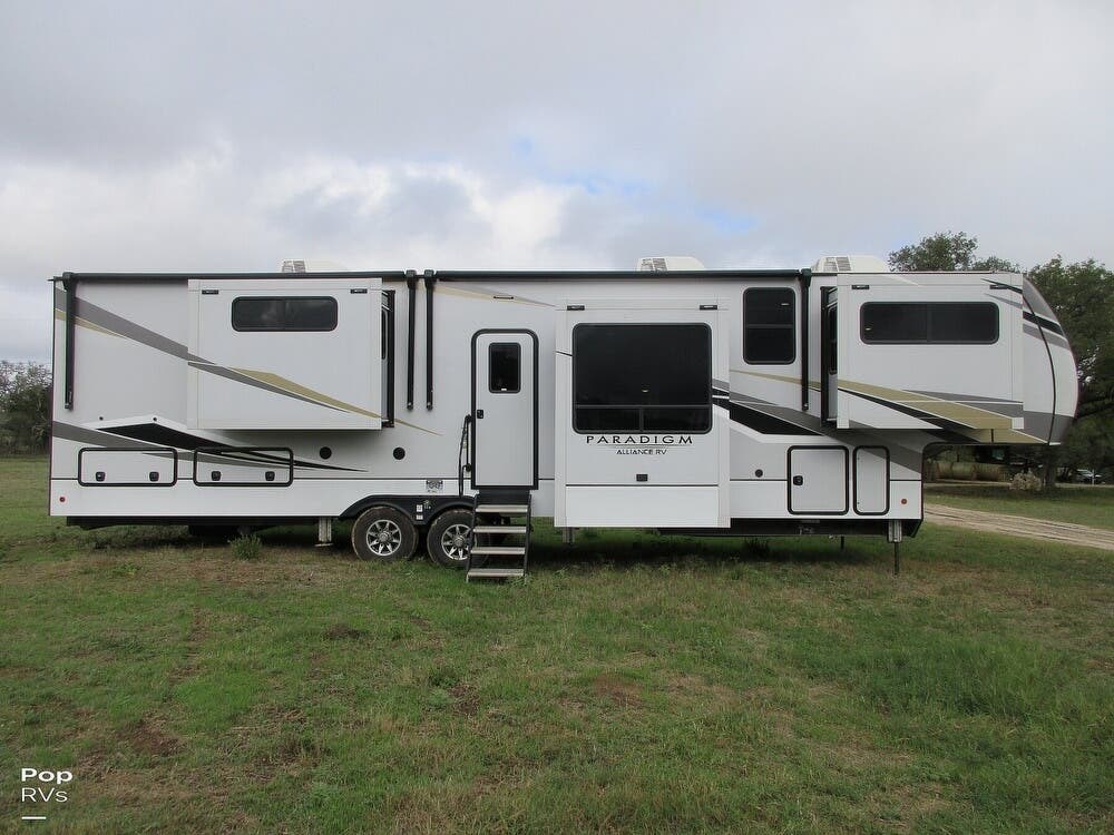 2022 Alliance RV Paradigm 385FL RV for Sale in Wimberley, TX 78676 ...