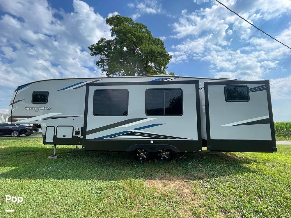 2022 Cherokee Arctic Wolf 321BH RV for Sale in Evansville, IN 47633 ...