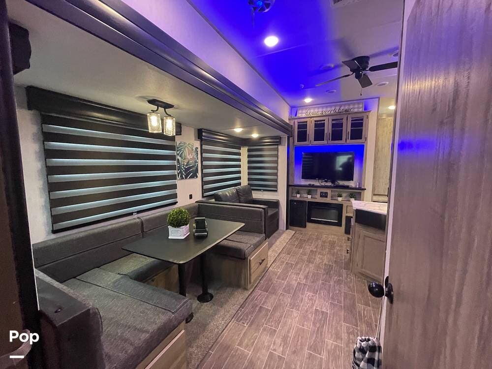 2022 Cherokee Arctic Wolf 321BH RV for Sale in Evansville, IN 47633 ...