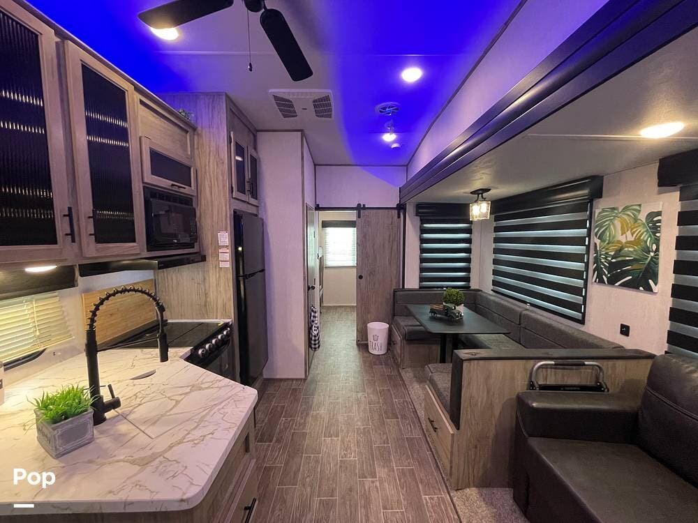 2022 Cherokee Arctic Wolf 321BH RV for Sale in Evansville, IN 47633 ...