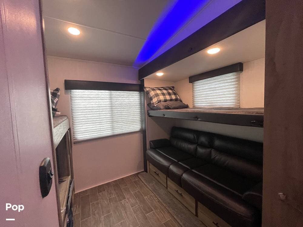 2022 Cherokee Arctic Wolf 321BH RV for Sale in Evansville, IN 47633 ...