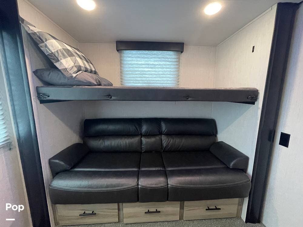 2022 Cherokee Arctic Wolf 321BH RV for Sale in Evansville, IN 47633 ...