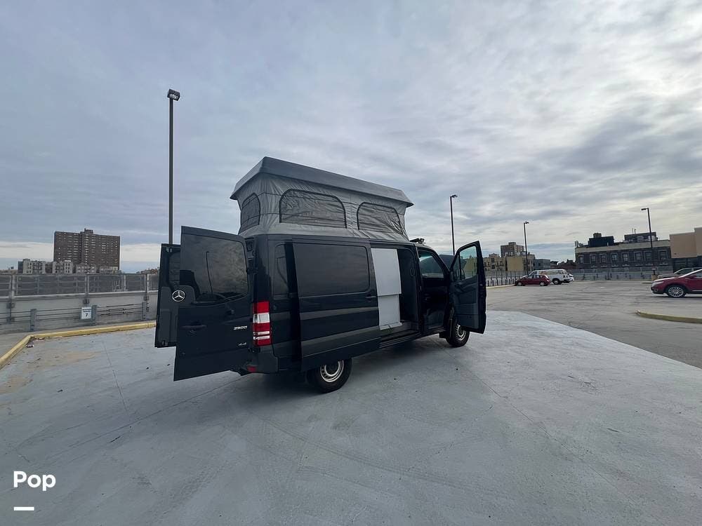 2017 Mercedes-Benz Sprinter 2500 144WB 4WD RV for Sale in Bronx, NY ...