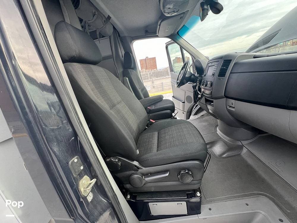 2017 Mercedes-Benz Sprinter 2500 144WB 4WD RV for Sale in Bronx, NY ...