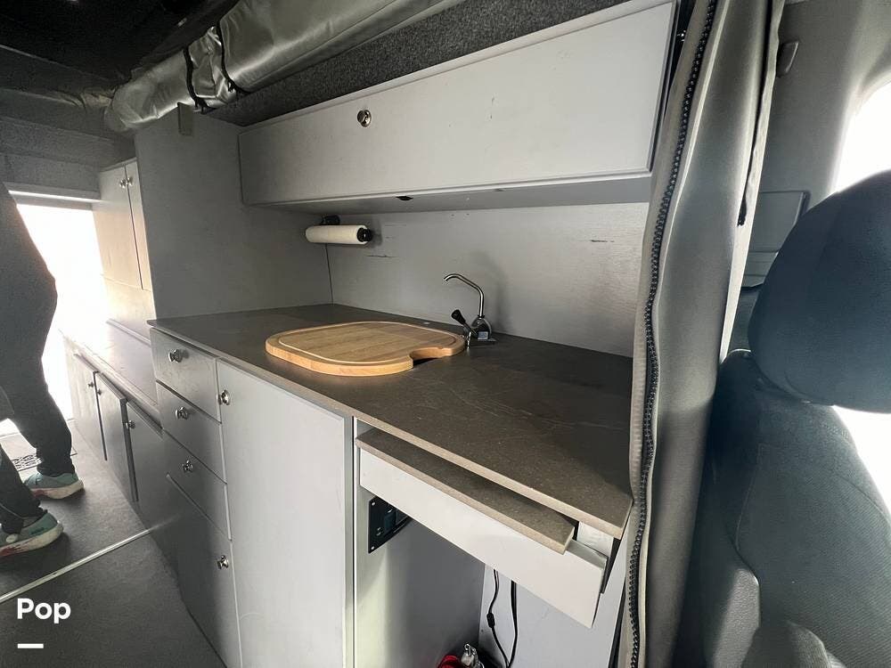 2017 Mercedes-Benz Sprinter 2500 144WB 4WD RV for Sale in Bronx, NY ...