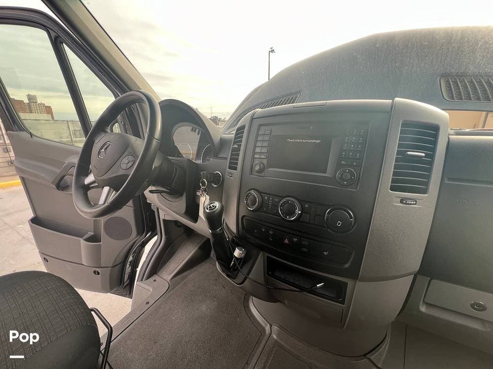 2017 Mercedes-Benz Sprinter 2500 144WB 4WD RV for Sale in Bronx, NY ...
