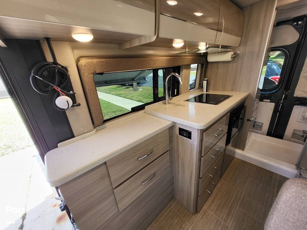 2021 Thor Motor Coach Sequence 20K RV for Sale in Longwood, FL 32750 ...