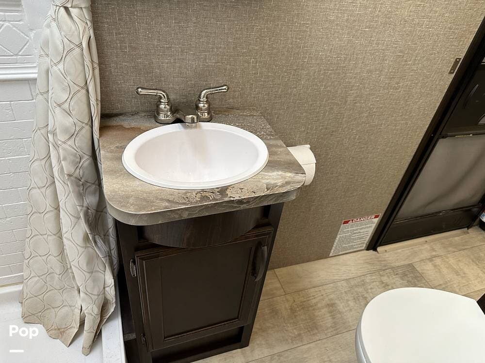 2020 Grand Design Momentum 29G RV for Sale in Baytown, TX 77521 ...