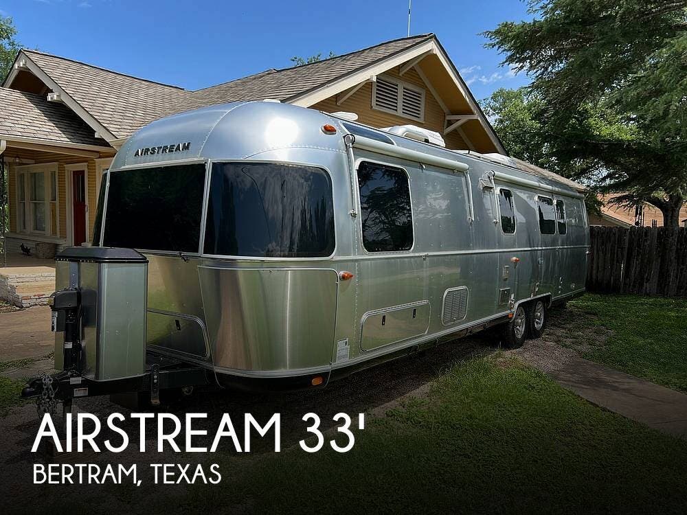 2021 Airstream Classic 33FB Twin RV for Sale in Bertram, TX 78605 ...