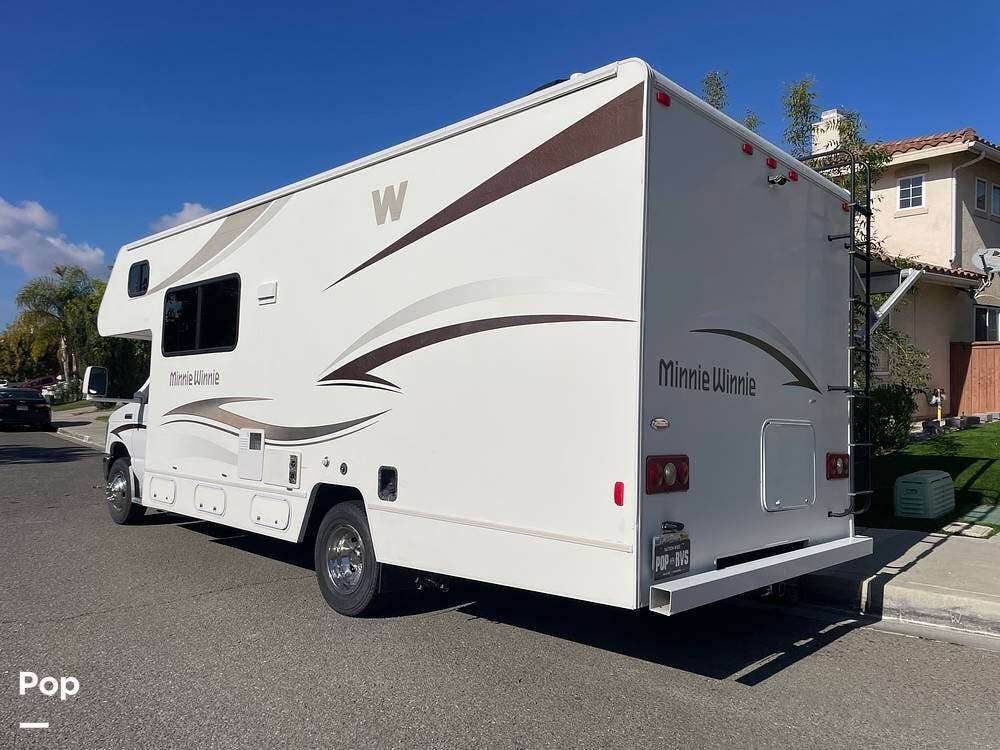 2015 Winnebago Minnie Winnie 25B #420608 - For Sale in Chula Vista, CA