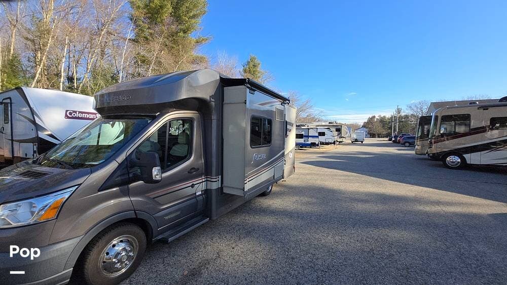 2017 Winnebago Fuse 23A #434575 - For Sale in Wells, ME