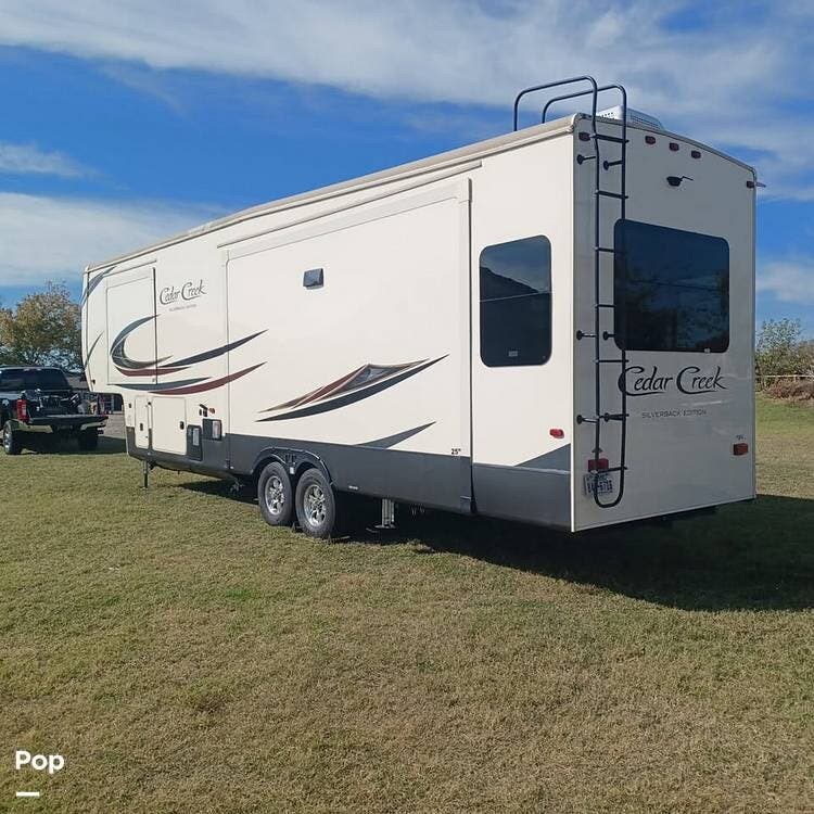 2020 Forest River Cedar Creek Fifth Wheel Series M-31IK RV for Sale in ...