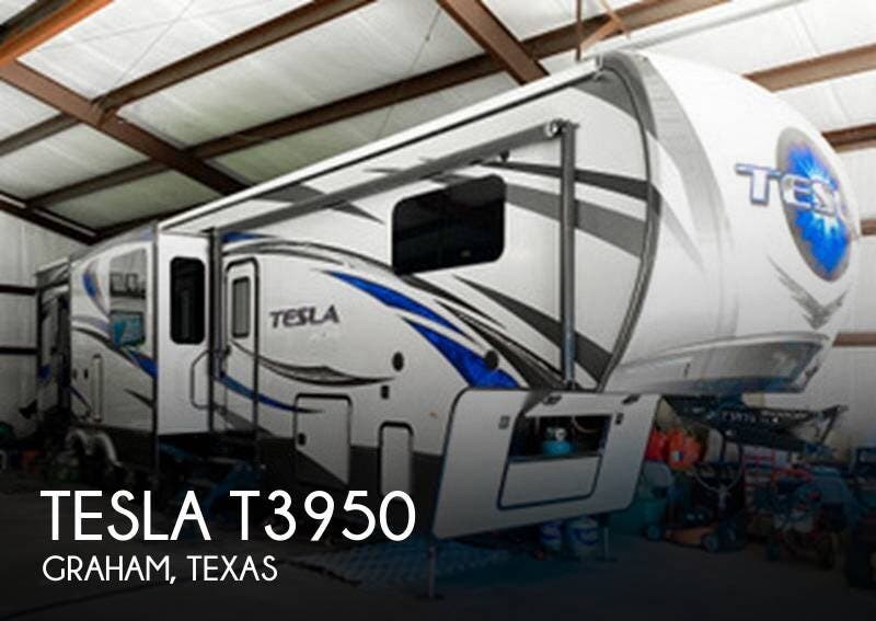 2016 Buck's Tiny Houses Evergreen Tesla T3970 RV for Sale in Graham, TX ...