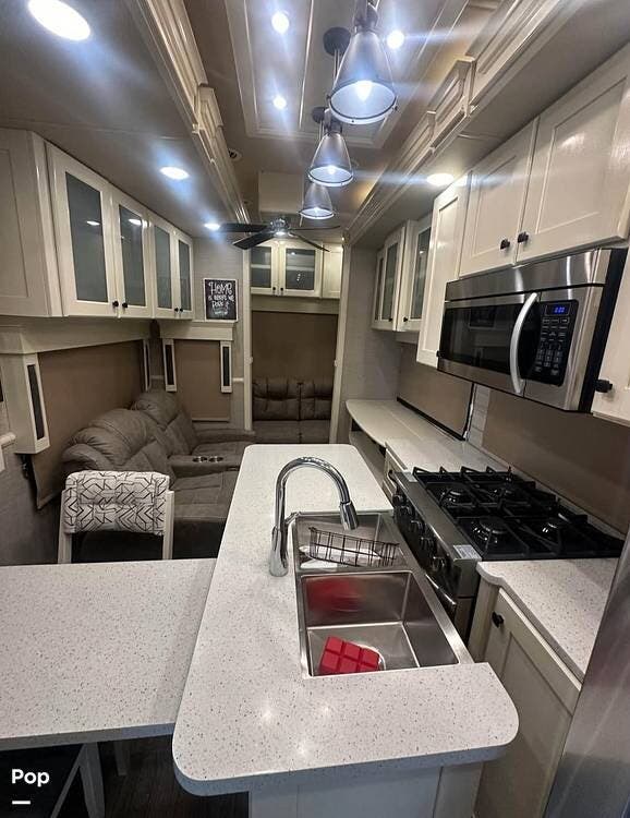 2022 Vanleigh Vilano 320GK RV for Sale in Aubrey, TX 76227 | 437033 ...