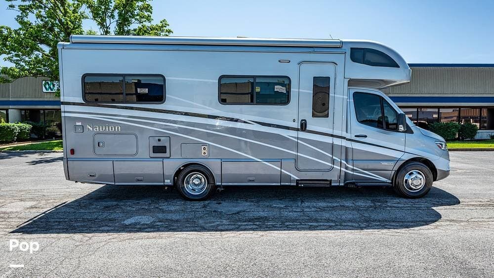 2022 Winnebago Navion 24J #451039 - For Sale in Fenton, MO