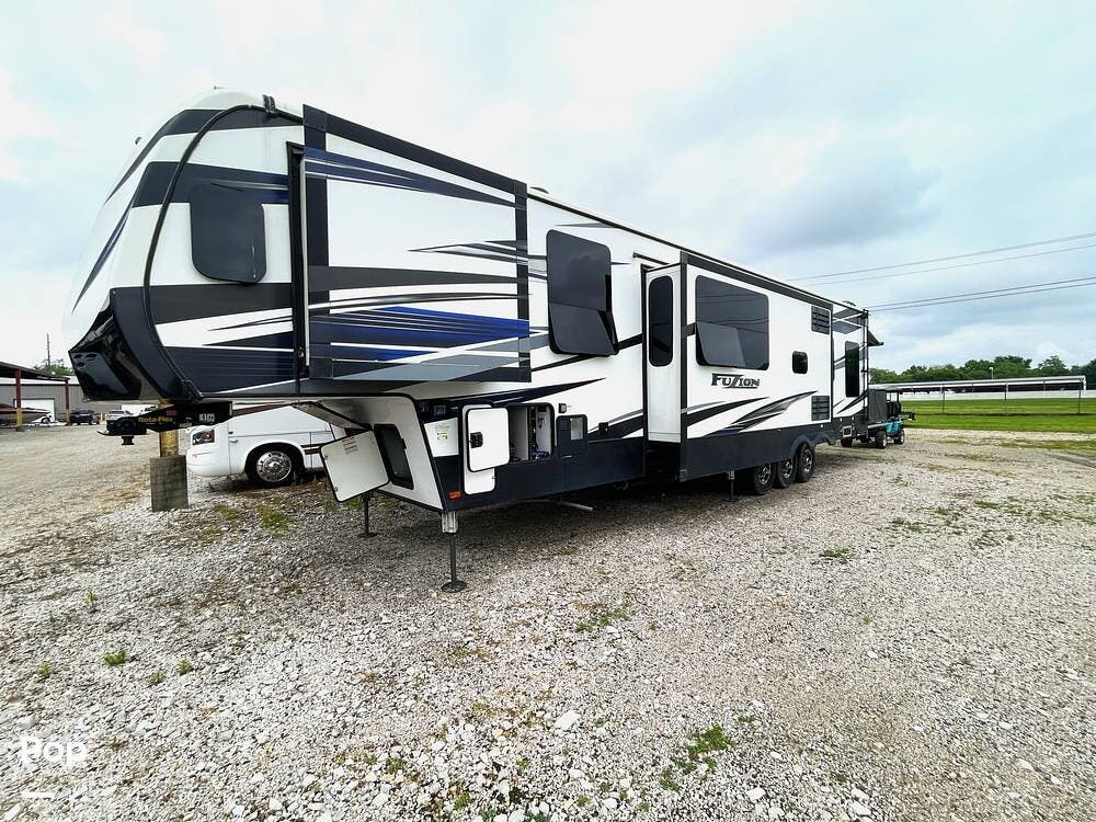 2020 Keystone Fuzion 429 #451320 - For Sale in Henderson, KY