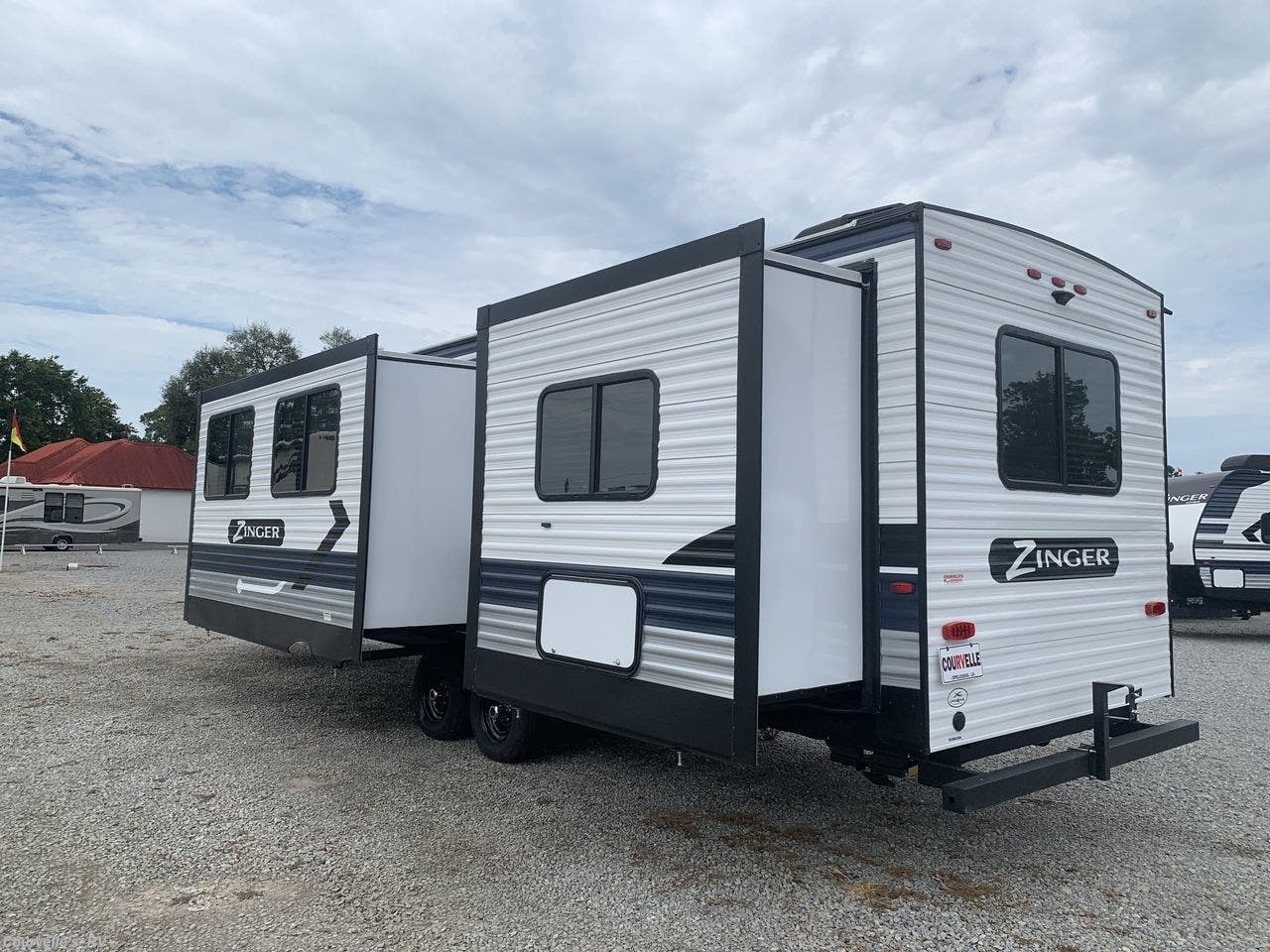 2022 CrossRoads Zinger ZR320FB