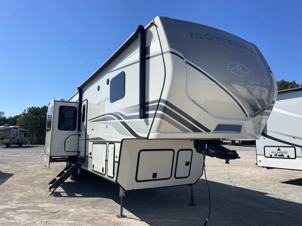 2023 Keystone Montana 3793RD RV for Sale in Longs, SC 29568 | UT270420 ...