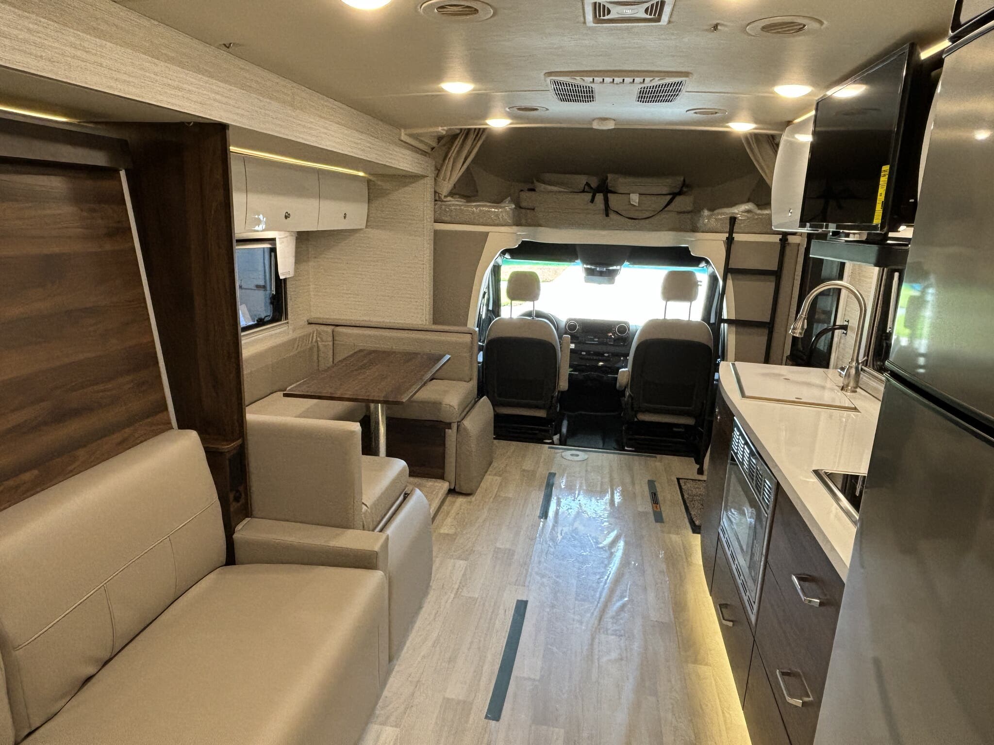 2025 Winnebago View 24D