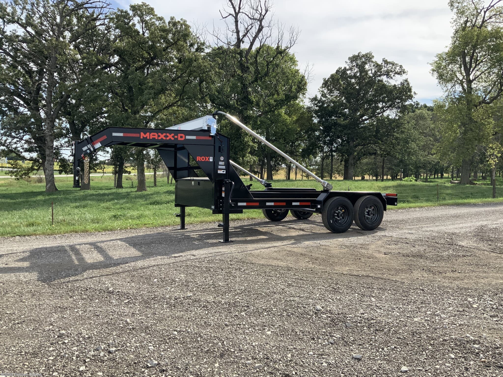 2023 MAXX-D ROX