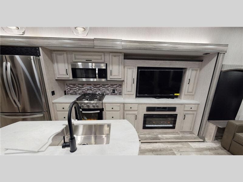 2025 Forest River Sandpiper Destination Trailers 401FLX RV for Sale in ... 2025 Forest River Sandpiper Destination Trailers 401FLX RV for Sale in ...