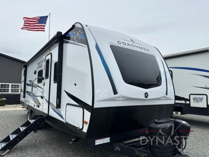 2025 Coachmen Freedom Express Ultra Lite 292BHDS RV for Sale in Bunker ...