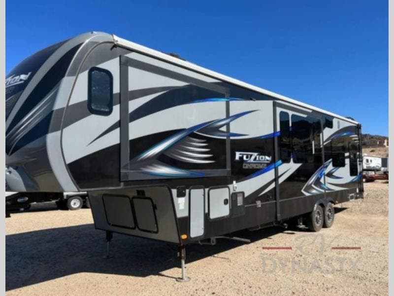 2015 Keystone Fuzion 345 RV for Sale in Bunker Hill, IN 46914 | F810859 ...