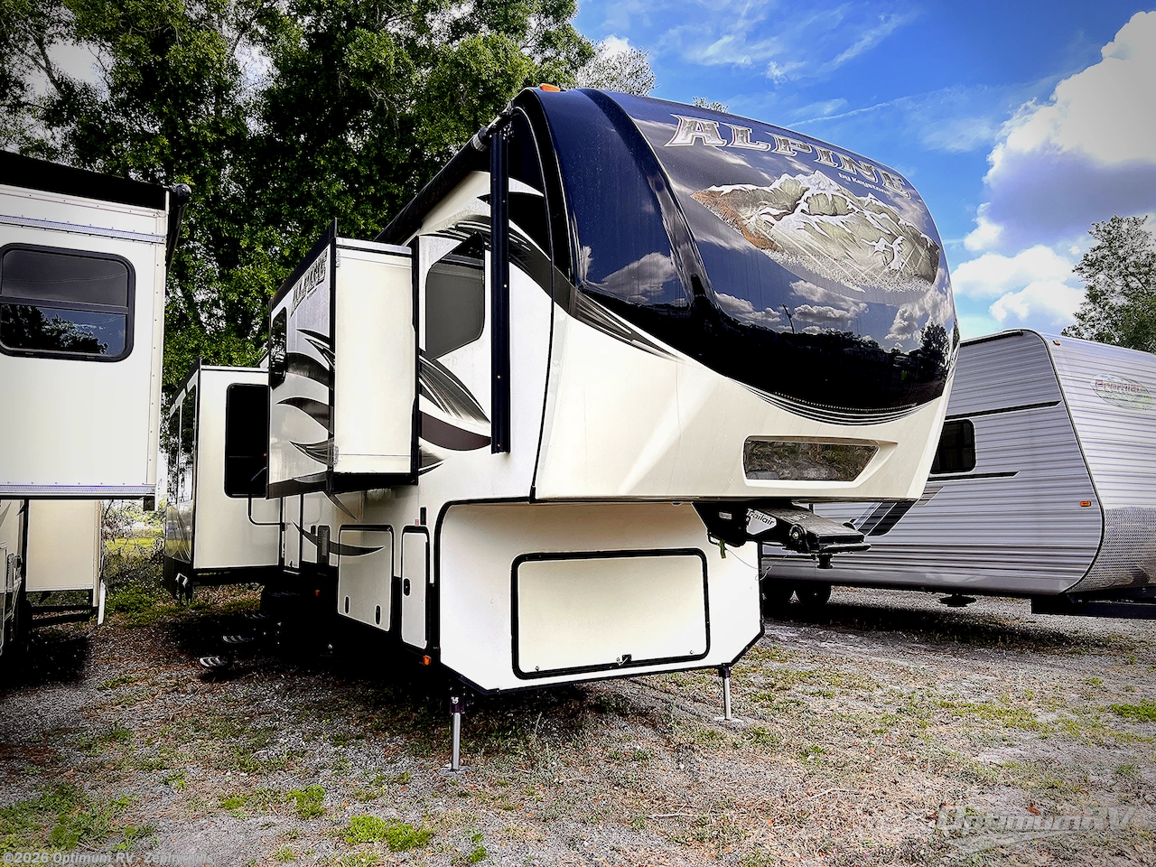 2016 Keystone Alpine 3590RS RV for Sale in Zephyrhills, FL 33540 | 8AR0121 | RVUSA.com Classifieds