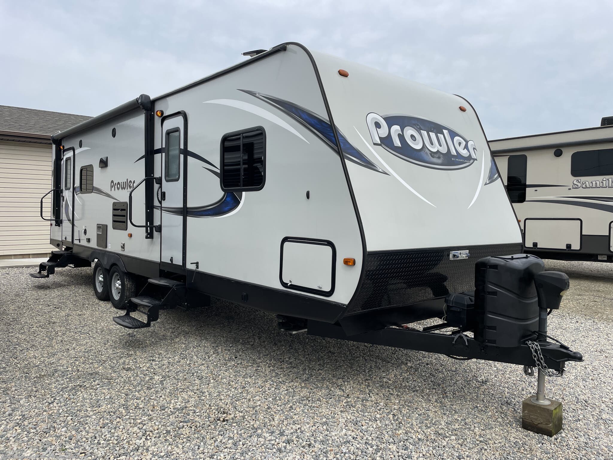 2017 Heartland Prowler 28P RLS RV for Sale in Clayton, DE 19938 ...