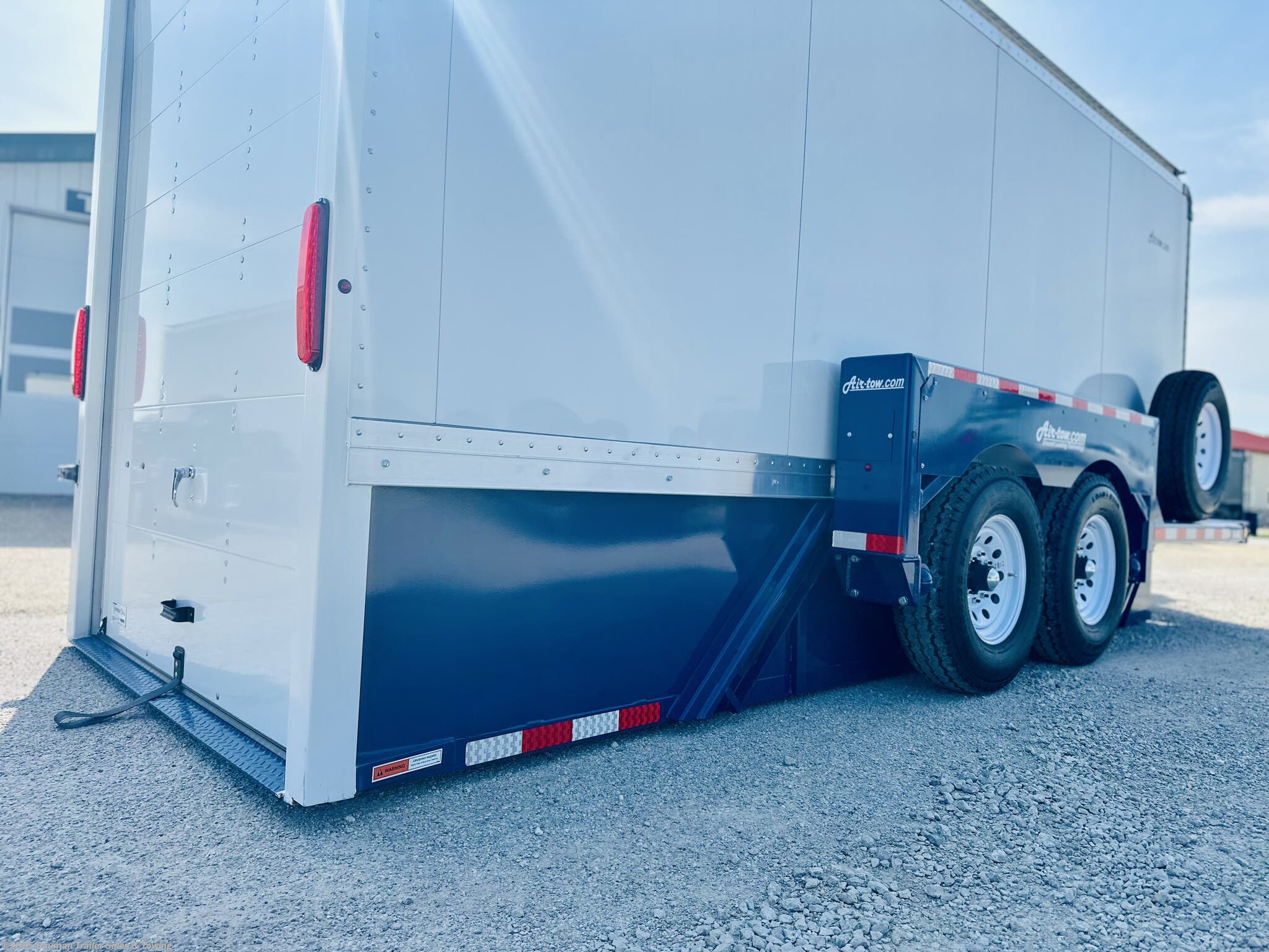 6x16 Cargo Trailer for sale | New Air-tow E16 Xl - GROUND LEVEL LOADING ...