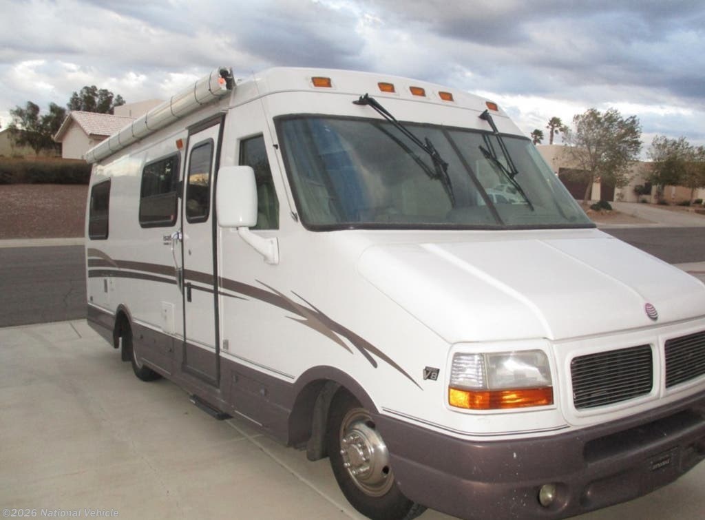 1999 Dynamax Corp Isata 230RB RV for Sale in Bullhead City, AZ 86442 ...