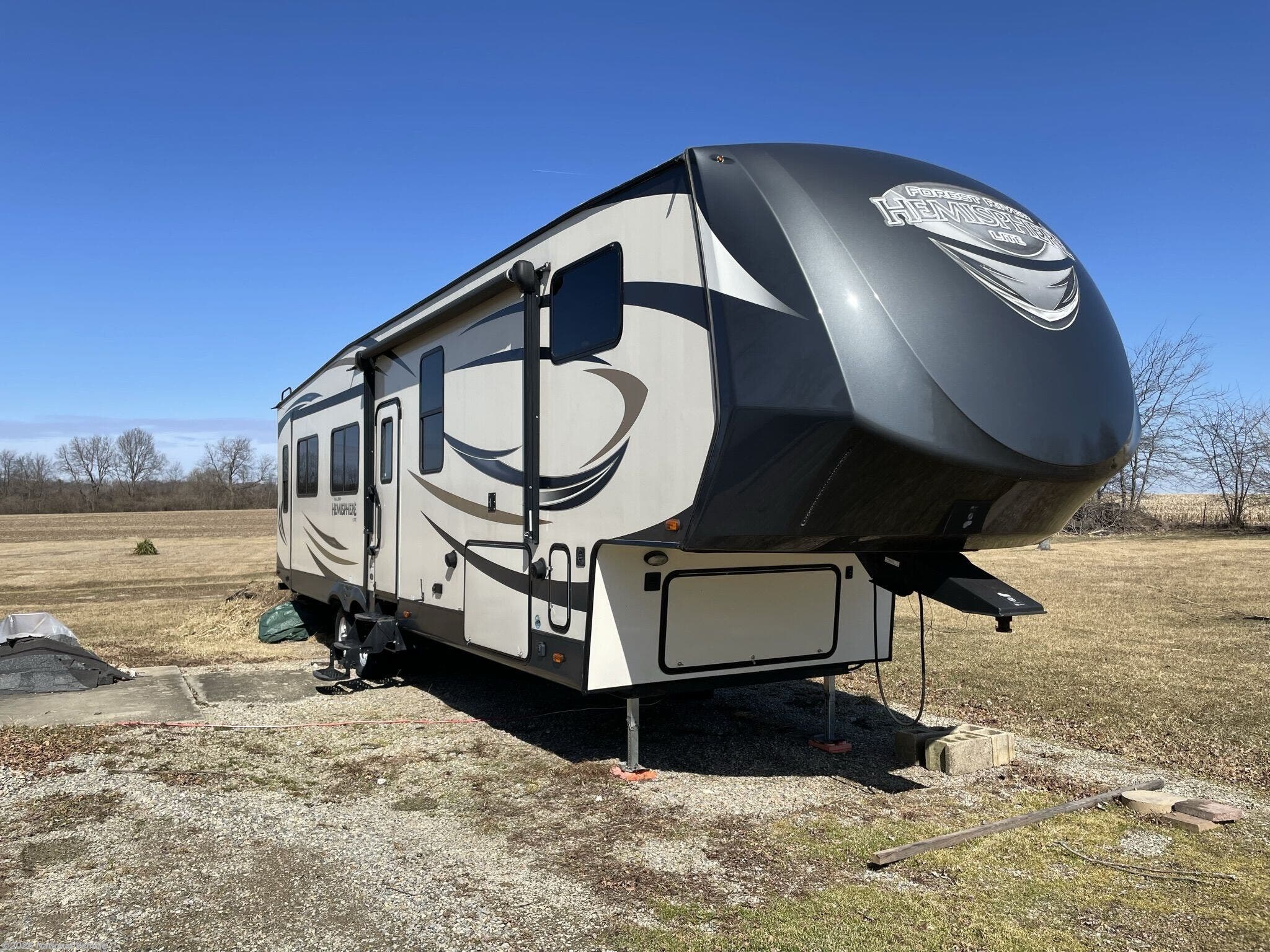 2017 Forest River Salem Hemisphere Lite 337BAR RV for Sale in Camden ...