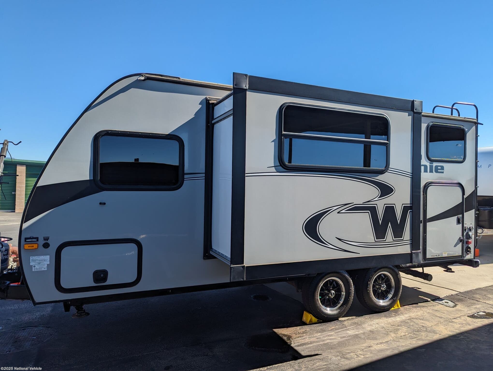 2018 Winnebago Micro Minnie 2100BH RV for Sale in Beaumont, CA 92223 ... 2018 Winnebago Micro Minnie 2100BH RV for Sale in Beaumont, CA 92223 ...
